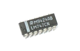 LM747 Dual Operational Amplifier: Datasheet, Pinout and Equivalents