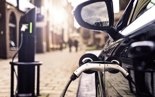 The Life Cycle of the EV Battery