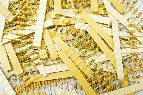 How to Use Resistors and Apply Ohm's Law in Electrical Circuits